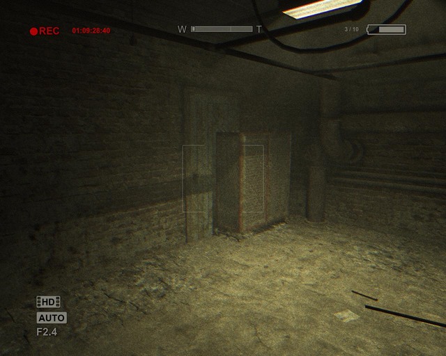 Outlast Doctor Scissors